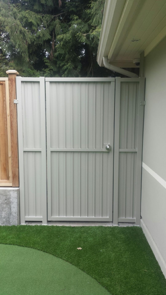 Aluminum Gates | QS Fencing Ltd.